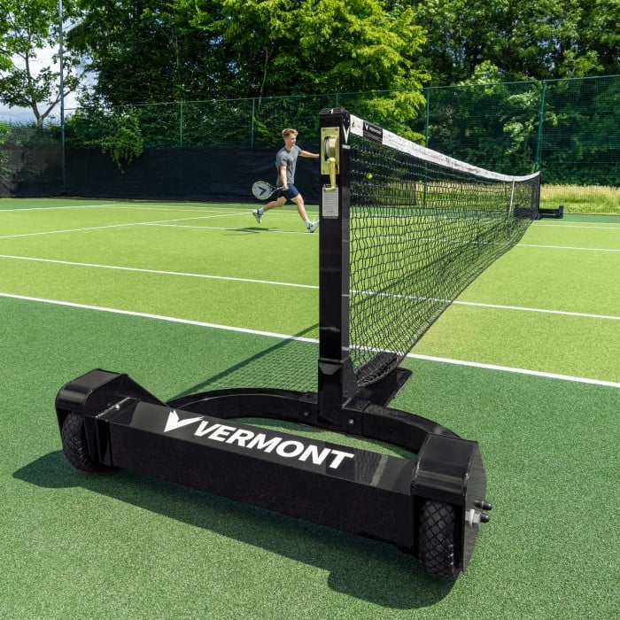 Vermont Selbst gewichtete mobile Tennispfosten und Netz | Net World Sports
